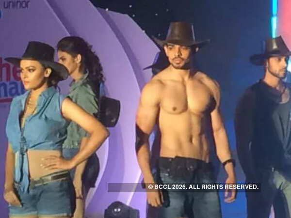 Mr India finalist Manish Mudgil rocks the ramp in Delhi