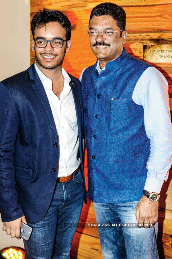 Pratap Sarnaik with Purvesh