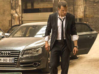 The Transporter Refueled: Anatomy of a Scene - Featurette