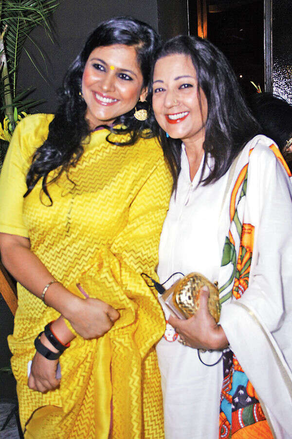 Ruchi Makhni (L) and Neelam Pratap Rudy during a food and fashion soiree