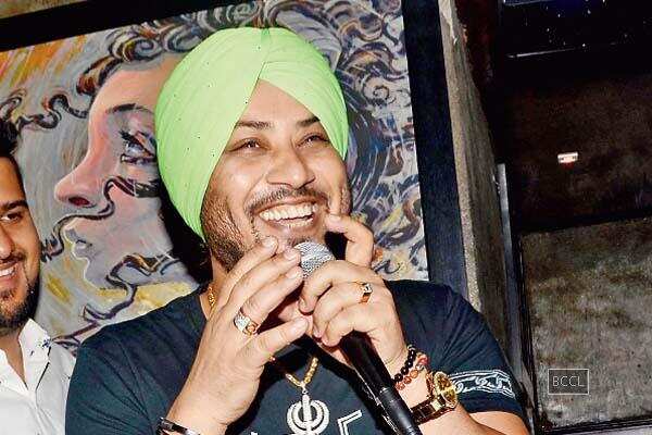 Dilbagh Singh performs at casual dining outlet launch in Delhi