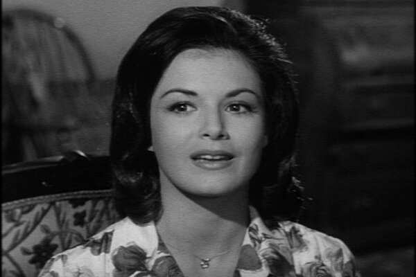 Pat Woodell dies at 71