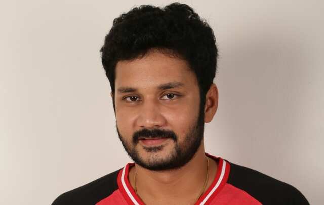 'Office' actor turns hero in comedy film