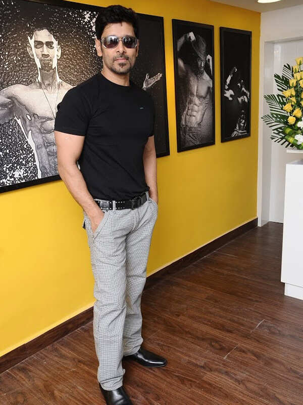 Vikram strikes a pose at the launch of the fitness studio Body Shape in ...