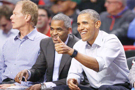 NBA: Barack Obama catches Bulls season opener