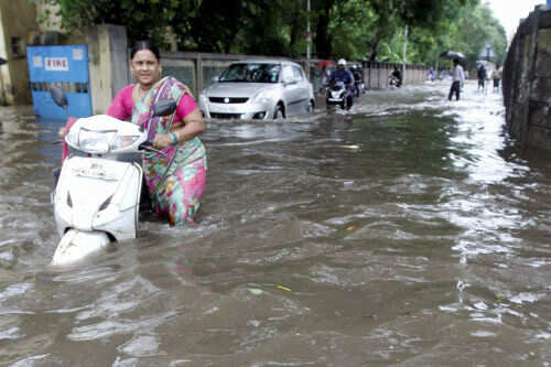 Tamil Naidu rain toll rises to 48, MeT forecasts heavy rains next week