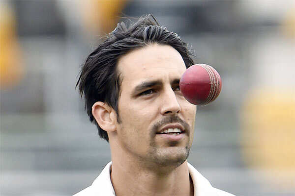 Mitchell Johnson announces retirement