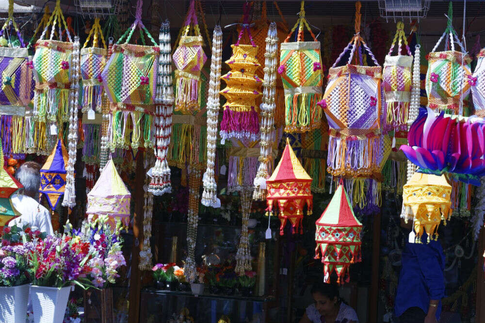 Shopping in Varkala: Get the Detail of Shopping in Varkala on Times of ...