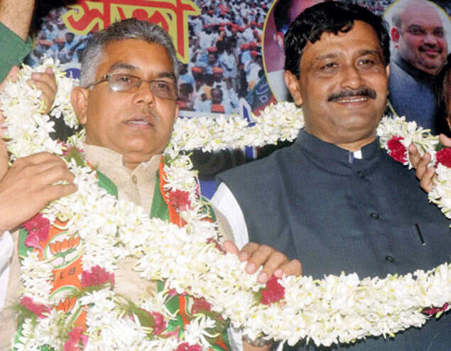 Bengal BJP tries to present a united face during leadershhip transition
