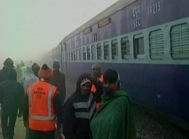 Seven coaches of Katihar-Amritsar Amrapali Express derail