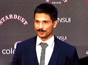 Shahid Kapoor sports a ‘Rangoon’ moustache