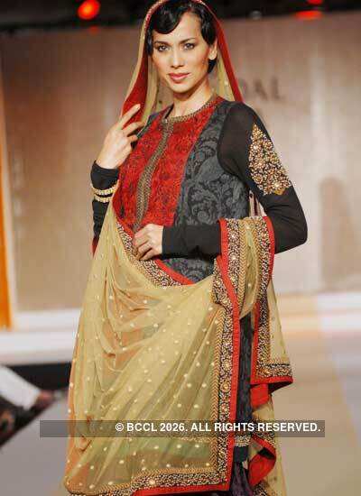 Nayanika Chatterjee showcases the collection of Bridal Asia fashion ...