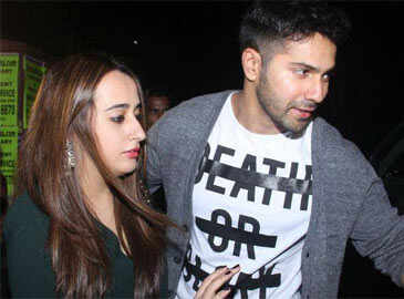 Varun spotted with girlfriend Natasha at Anil’s birthday bash