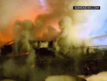 Fire at Seattle Marina sinks two boats
