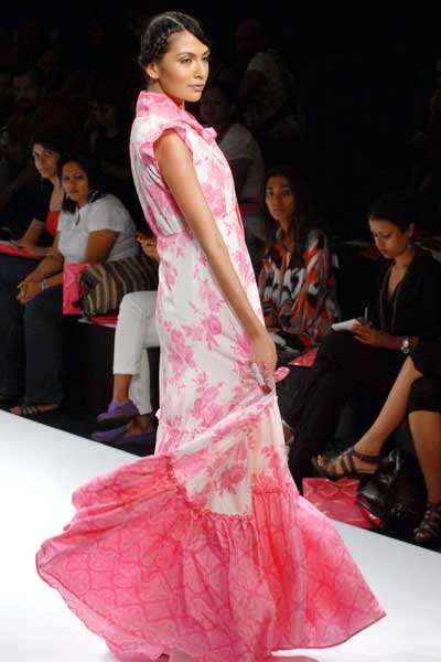 A model displays a creation by designer Preeti Chandra on Day 5 of ...