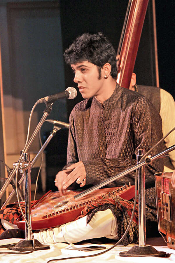 Ghulam Hasan Khan performs during a Hindustani classical music concert ...