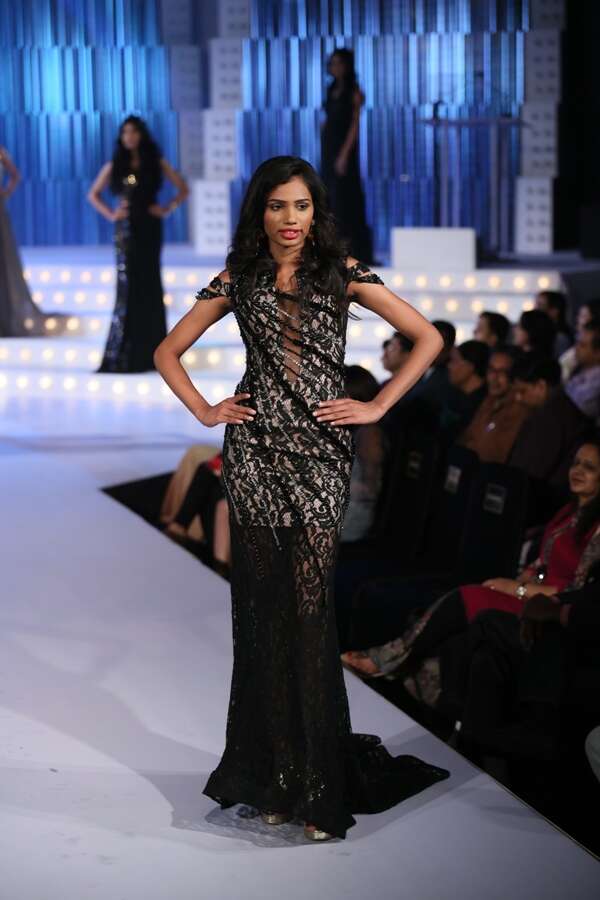 Miss India Kolkata 2016: Evening gown by Komal Sood
