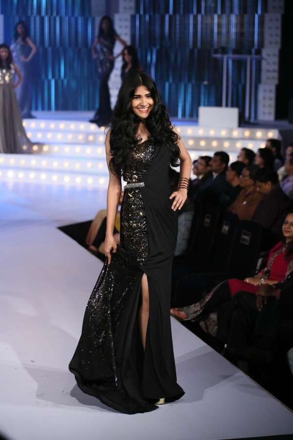 Miss India Kolkata 2016: Evening gown by Komal Sood