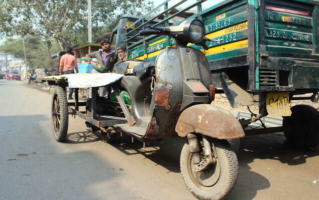 Agra the land of the jury-rigged vehicles