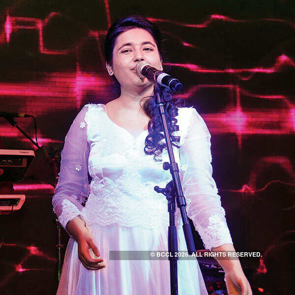 Ramesh Handa’s B’day party- The Etimes Photogallery Page 10