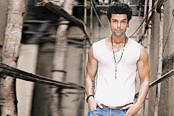 Kushal Tandon returns to TV in a double role