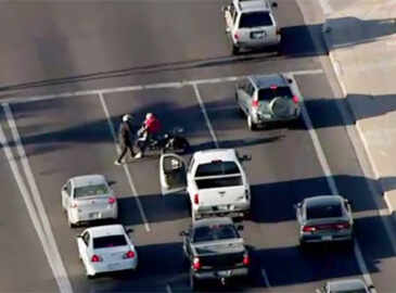 Watch: High-speed car chase by Arizona police
