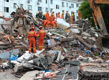 Three-storey building collapses in Shanghai