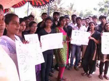 Coimbatore: Students protest, demand justice in Kerala rape case