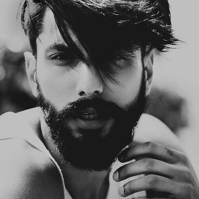 These 7 Instagram pictures of Prateek Jain will set your heart on fire!