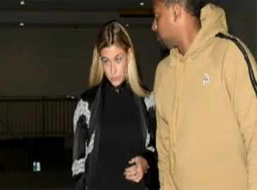 Drake and Hailey Baldwin spotted on dinner date