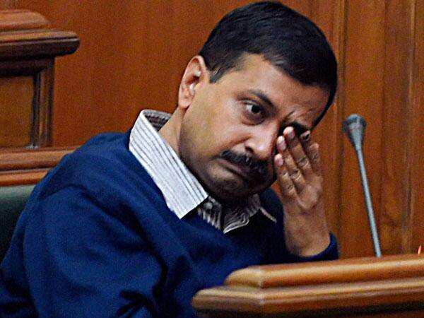 Social Humour: 21 AAP MLAs face ouster, #21UdteMLA trends on Twitter ...