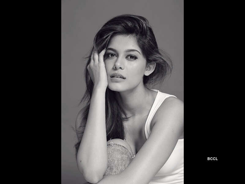 These sizzling pictures from Asha Bhat’s photoshoot will astonish you!