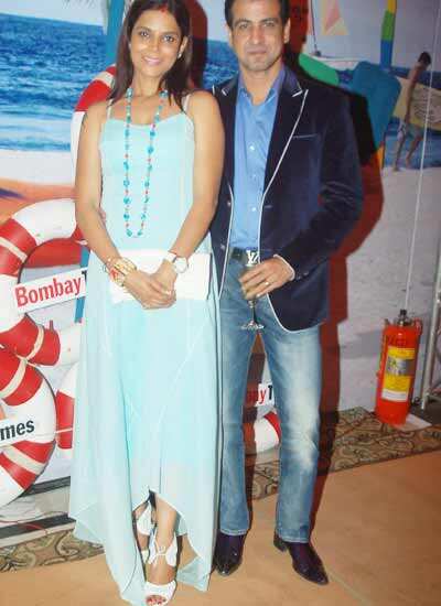 Couples at BT party '09- The Etimes Photogallery Page 9