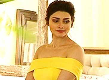 Prachi's glamorous photoshoot for a magazine