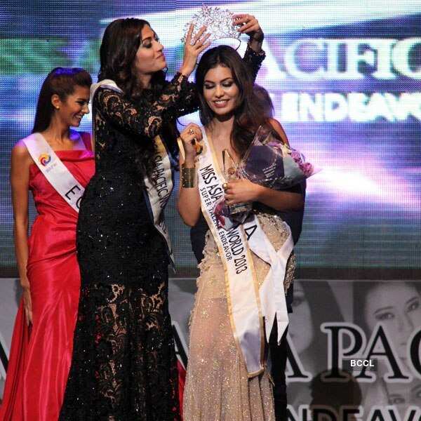 #ThrowbackThursday : When Srishti Rana was crowned Miss Asia Pacific ...