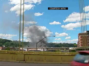 Pittsburgh bridge closes after fire