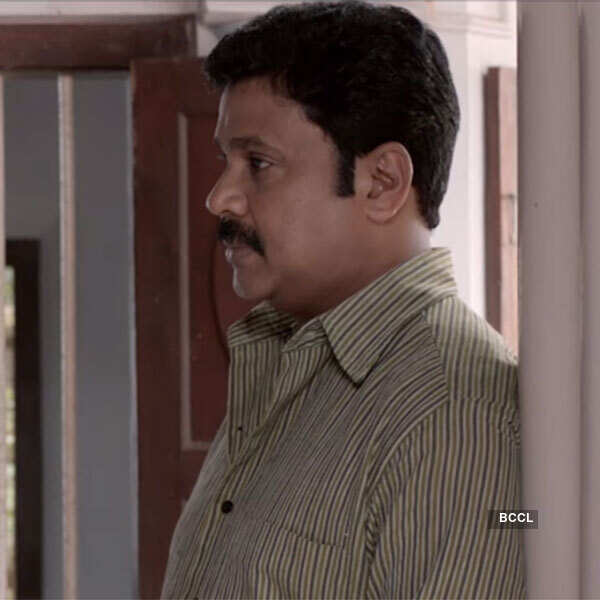 Pinneyum Movie Photos | Pinneyum Movie Stills | Pinneyum Malayalam ...