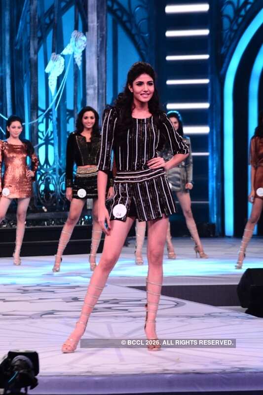 Yamaha Fascino Miss Diva 2016 : Finalists sizzle in Karn Malhotra ...
