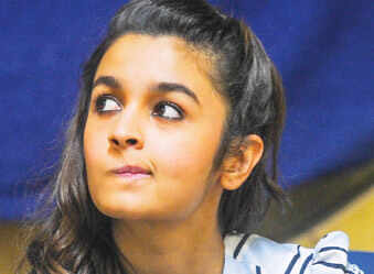 Alia avoids talking about replacing Kajol in 'ADHM'