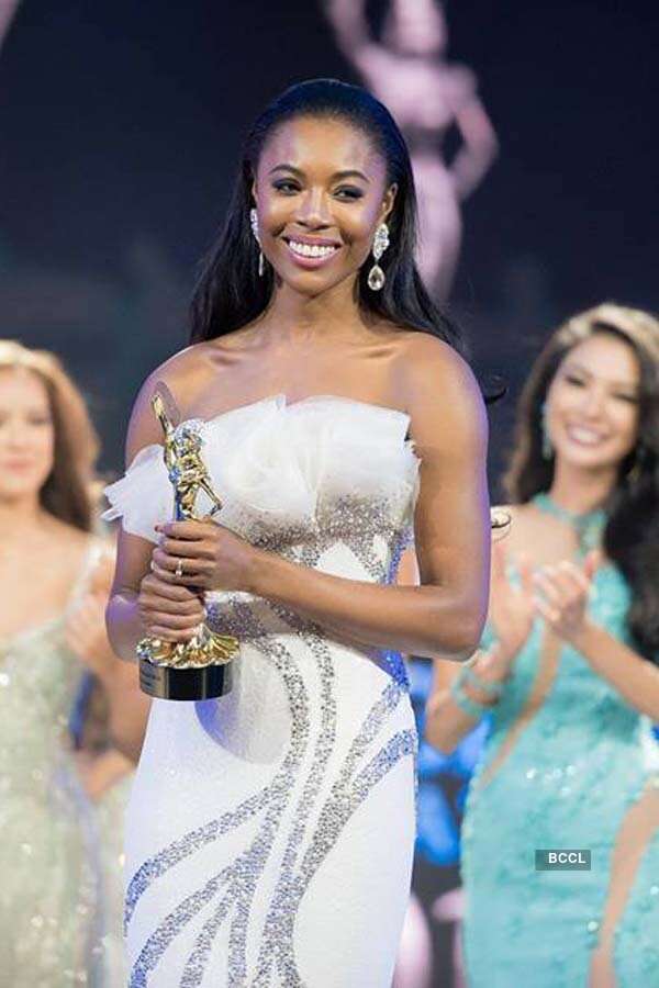 Ariska Putri Pertiwi crowned Miss Grand International 2016