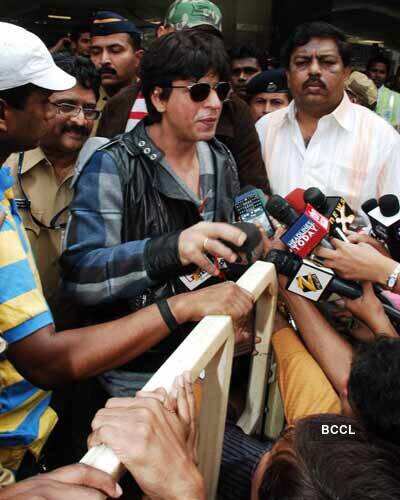 Shah Rukh Khan-SRK back from London- The Etimes Photogallery Page 4