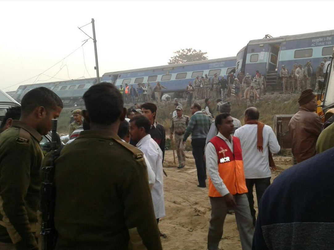 Patna-Indore Express derails near Kanpur