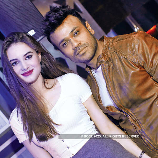 DJ party @ Privee'- The Etimes Photogallery Page 3