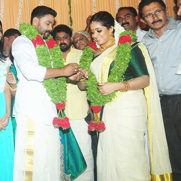 Malayalam stars Dileep and Kavya Madhavan exchange rings during their ...