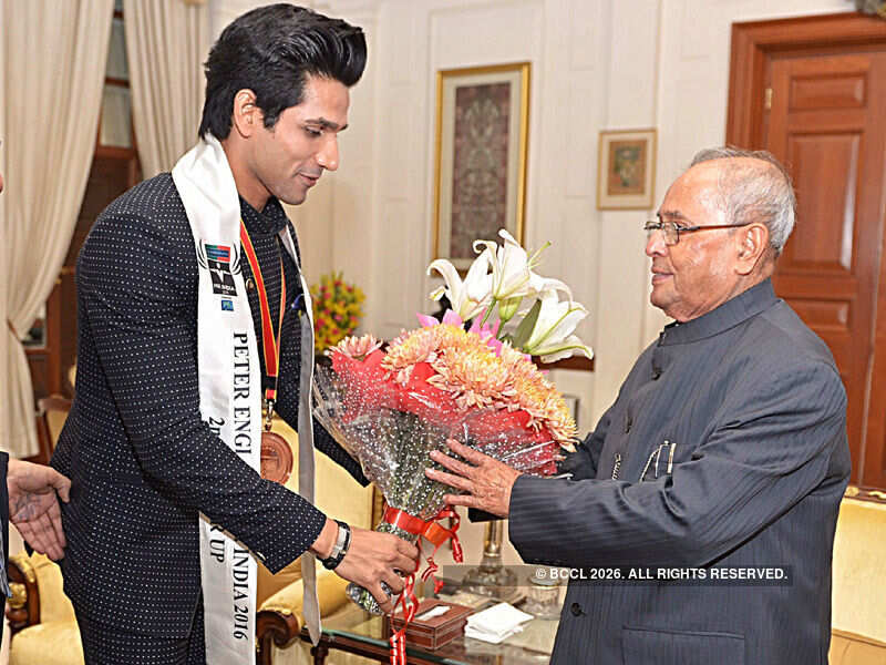 Altamash Faraz gets felicitated by the President of India