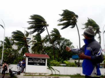 Cyclone Vardah makes landfall, causes heavy destruction in Chennai