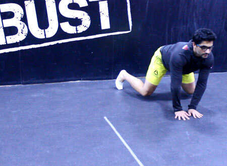 Sideways table-top crawl