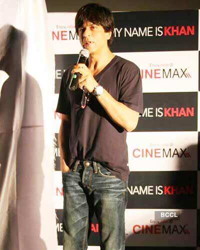 SRK promotes 'MNIK' Pics | SRK promotes 'MNIK' Photos | SRK promotes ...