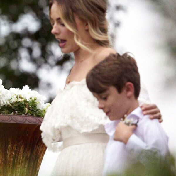 Margot Robbie’s secret wedding- The Etimes Photogallery