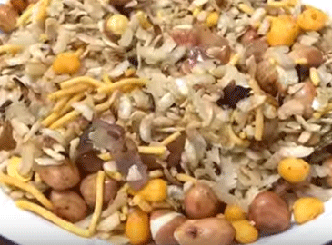 How to make Namkeen Chivda - Times Food